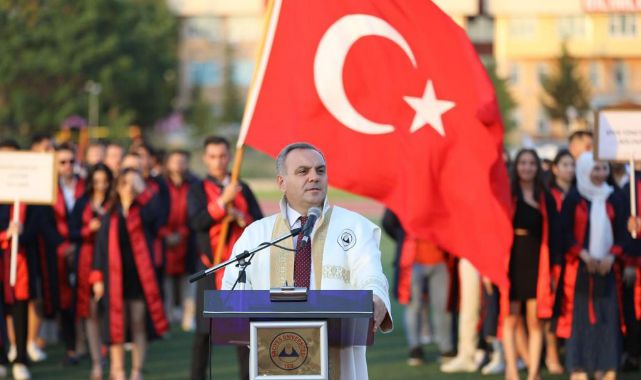 ERÜ Spor Bilimleri Fakültesi’nde Mezuniyet Coşkusu - Haberler - Kayseri ... ERÜ Spor Bilimleri Fakültesi’nde Mezuniyet Coşkusu - Haberler - Kayseri ...